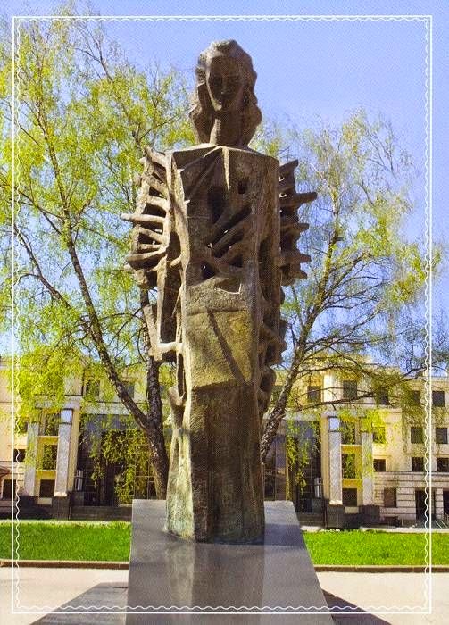 Eminescu – intersecții sculpturale la Chișinău – Chișinău, orașul meu