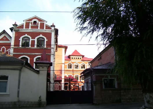 LICEUL „PROMETEU" – O TRADIŢIE MODERNIZATĂ – Chișinău, orașul meu