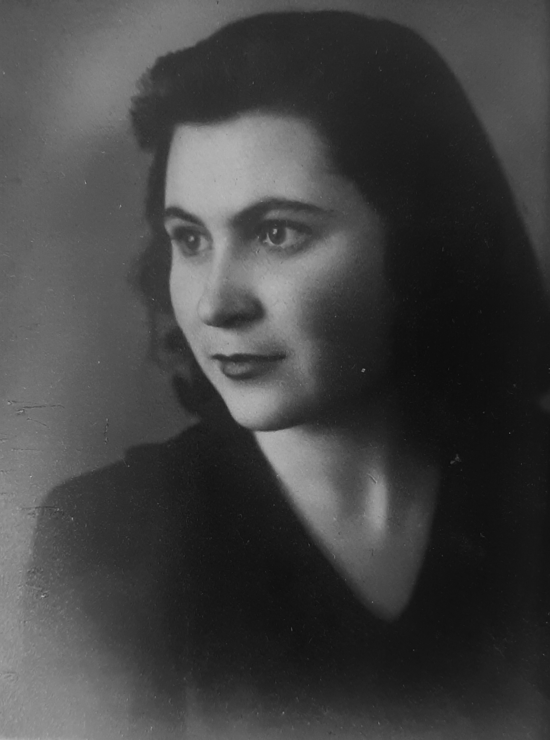 Chișinăul anilor `50 în amintirile pictoriței Elena Bontea – Chișinău ...